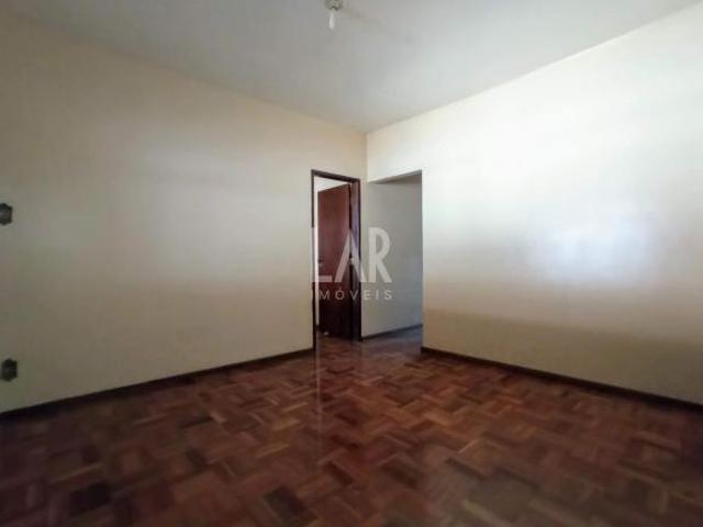 Casa à venda, 4 quartos, 1 suíte, 2 vagas, Ouro Preto Belo Horizonte/MG