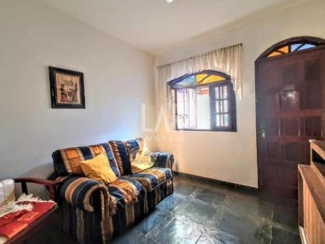 Casa à venda, 4 quartos, 1 suíte, 2 vagas, Santa Tereza Belo Horizonte/MG