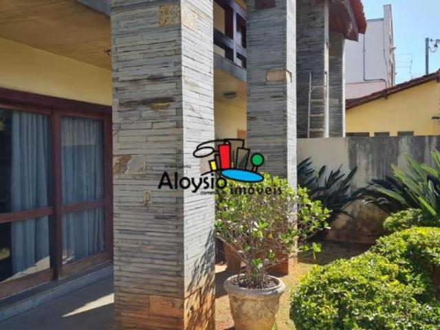 Casa à venda, 4 quartos, 1 suíte, 4 vagas, Jardim Cambuí Sete Lagoas/MG
