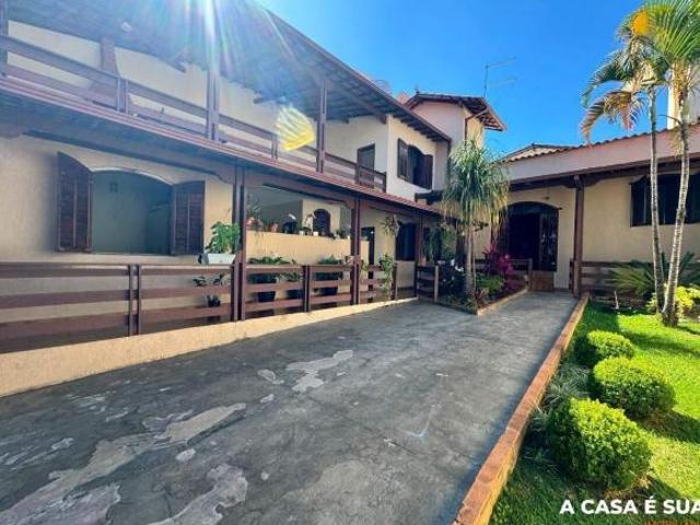 Casa à venda, 4 quartos, 1 suíte, 4 vagas, Riacho das Pedras Contagem/MG