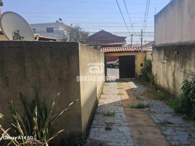 Casa à venda, 4 quartos, 1 suíte, 6 vagas, RIACHO DAS PEDRAS Contagem/MG