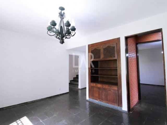 Casa à venda, 4 quartos, 1 suíte, 6 vagas, São Bento Belo Horizonte/MG