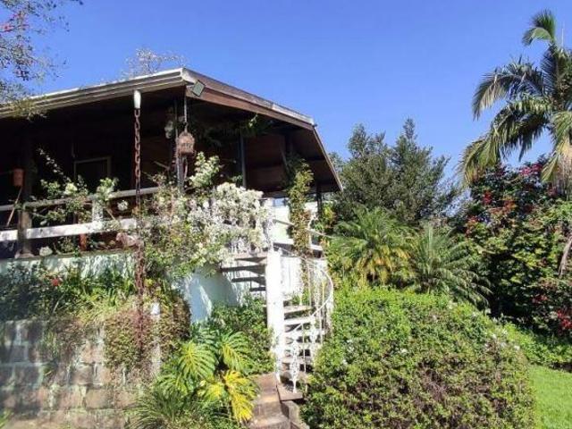 Casa Térrea à venda 4 quartos 1 suíte 8 vagas São Francisco Mauá SP