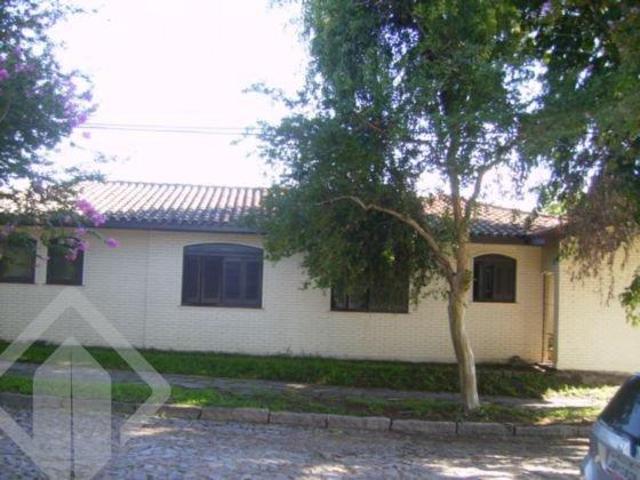 Casa à venda, 4 quartos, 1 suíte, churrasqueira, 350m² no bairro Alto Petrópolis