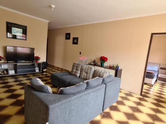 Casa Térrea à venda 4 quartos 1 vaga Cerâmica São Caetano do Sul SP