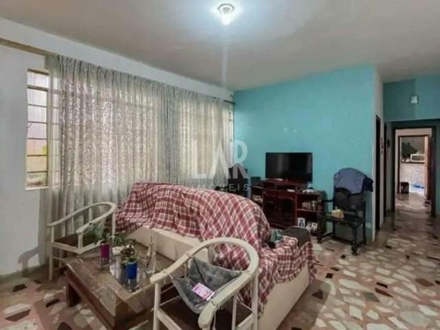 Casa à venda, 4 quartos, 1 vaga, Nova Suíssa Belo Horizonte/MG