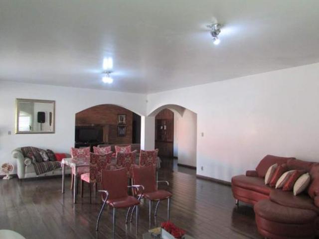 Casa à venda, 4 quartos, 2 suítes, 10 vagas, Bandeirantes Pampulha Belo Horizonte/MG