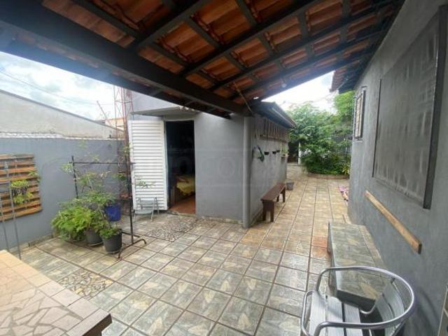 Casa à venda, 4 quartos, 2 suítes, 1 vaga, Vila Independência Piracicaba/SP
