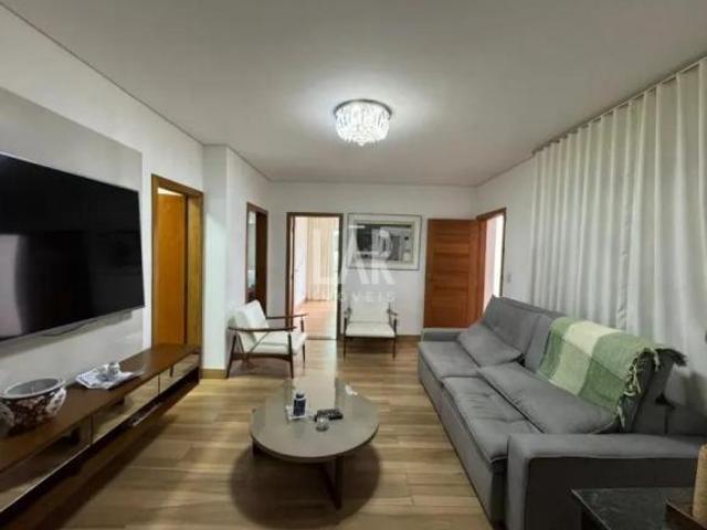 Casa à venda, 4 quartos, 2 suítes, 2 vagas, Colégio Batista Belo Horizonte/MG