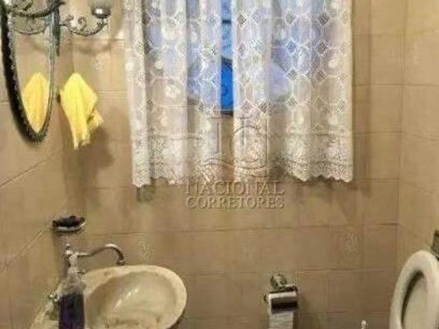 Casa à venda, 4 quartos, 2 suítes, 2 vagas, Campestre Santo André/SP