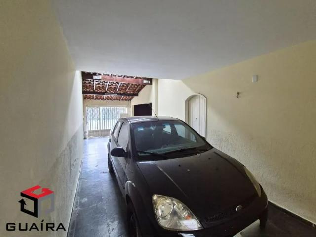 Casa Térrea à venda 4 quartos 2 suítes 2 vagas Metalúrgica Santo André SP