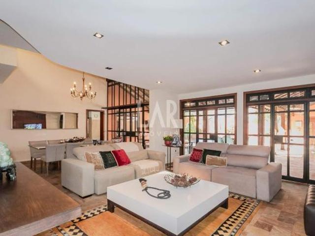Casa à venda, 4 quartos, 2 suítes, 4 vagas, Belvedere Belo Horizonte/MG