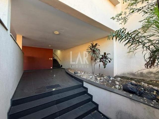 Casa à venda, 4 quartos, 2 suítes, 4 vagas, Minas Brasil Belo Horizonte/MG