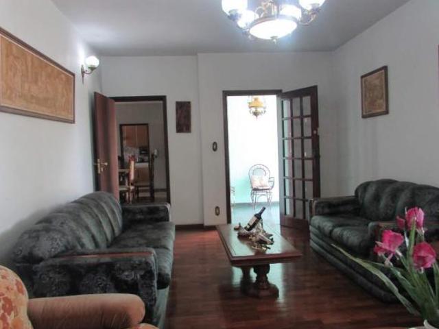 Casa à venda, 4 quartos, 2 suítes, 4 vagas, São Luiz Belo Horizonte/MG