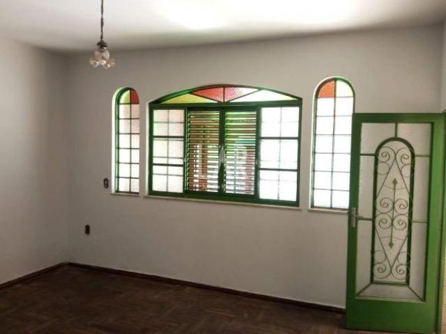 Casa à venda, 4 quartos, 2 suítes, 5 vagas, Betânia Belo Horizonte/MG