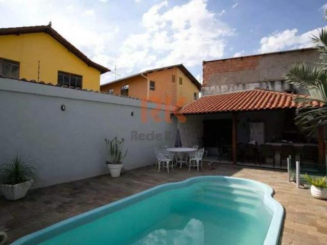 Casa à venda, 4 quartos, 2 suítes, 5 vagas, Santa Amélia Belo Horizonte/MG