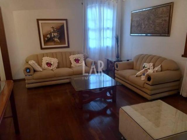 Casa à venda, 4 quartos, 2 suítes, 6 vagas, São Luiz Belo Horizonte/MG