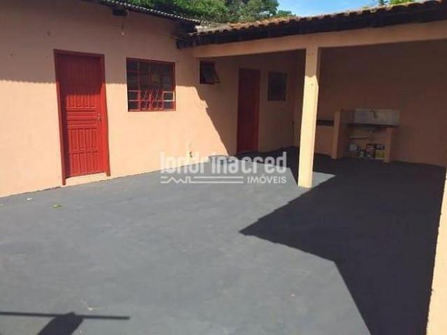 Casa à venda 4 Quartos, 2 Vagas, 300M², Santa Rita 1, Londrina PR