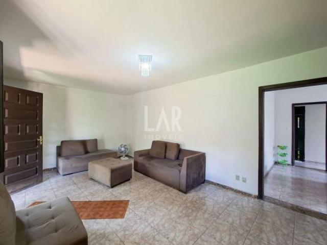 Casa à venda, 4 quartos, 2 vagas, Santa Amélia Belo Horizonte/MG