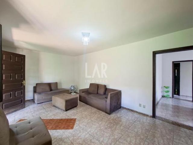 Casa à venda, 4 quartos, 2 vagas, Santa Amélia Belo Horizonte/MG