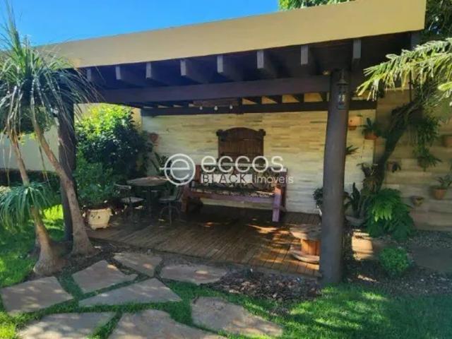 Casa à venda, 4 quartos, 3 suítes, 1 vaga, Residencial Estados Unidos UBERABA/MG
