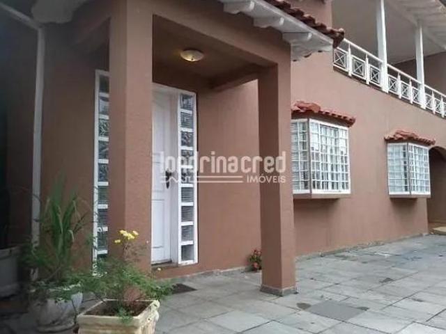 Casa à venda 4 Quartos, 3 Suites, 2 Vagas, 430M², Caravelle, Londrina PR