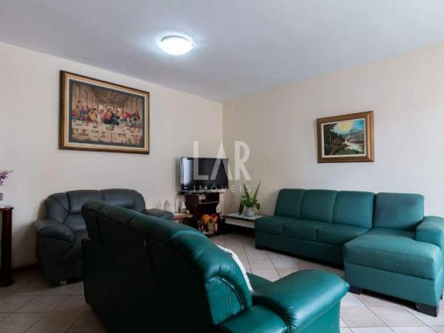 Casa à venda, 4 quartos, 3 suítes, 3 vagas, Colégio Batista Belo Horizonte/MG