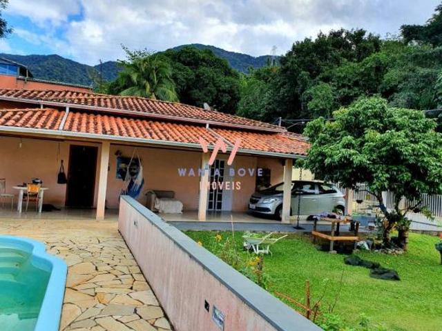 Casa à venda, 4 quartos, 3 suítes, 4 vagas, P Olaria São Sebastião/SP