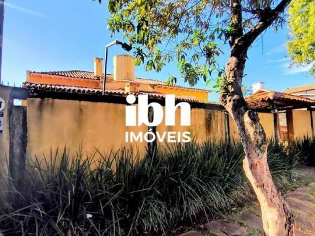 Casa a venda, 4 Quartos, 4 banheiros, 463 m² Belvedere