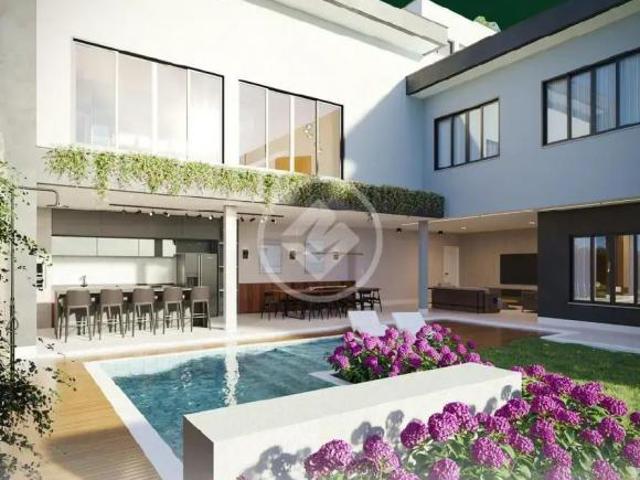 Casa à Venda, 4 Quartos, 4 Suítes, Condomínio Gran Royalle Lagoa Santa