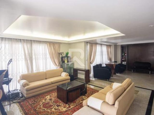 Casa à venda, 4 quartos, 4 suítes, 10 vagas, Bigorrilho Curitiba/PR