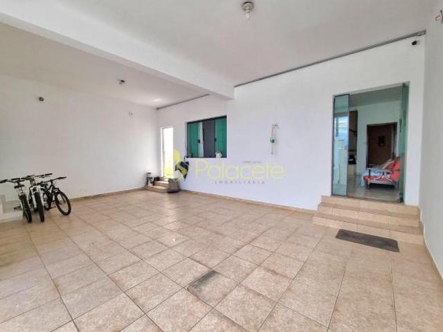Casa à venda 4 Quartos, 4 Suites, 3 Vagas, 300M², Nova Guará, Guaratinguetá SP