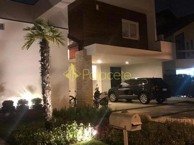 Casa à venda 4 Quartos, 4 Suites, 4 Vagas, 418M², Taubaté Village, Taubaté SP Condominio Taubaté