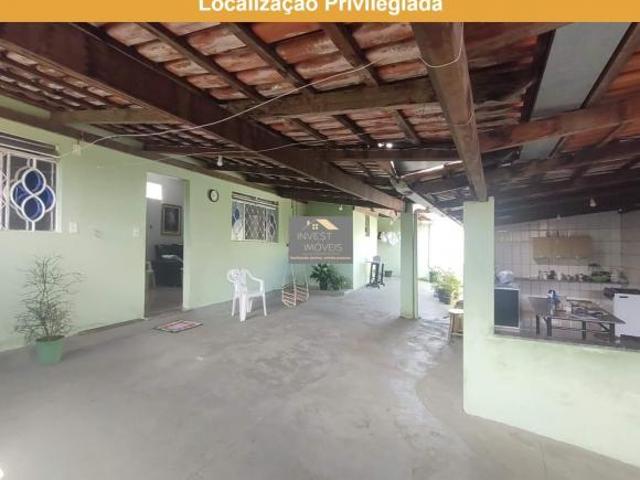 Casa à venda, 4 quartos, 5 vagas, Centro Juatuba/MG