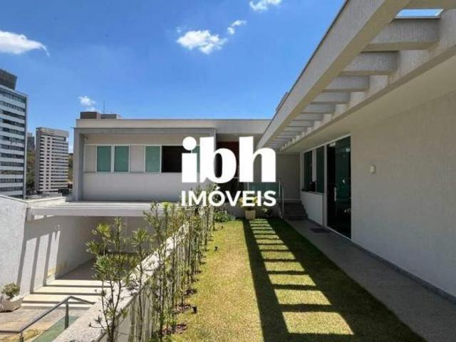 Casa a venda, 4 suítes, 6 vagas, 355m² Santa Lúcia