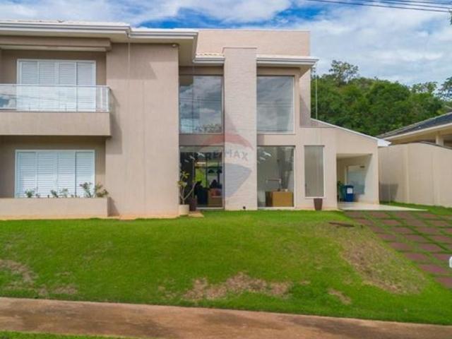 Casa à venda 4 suítes Condomínio Reserva Santa Mônica Aceita Financiamento Jardim Botânico