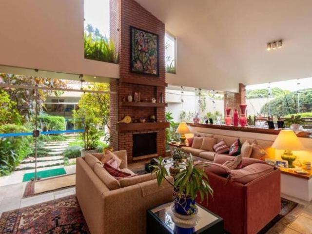 Casa à venda, 4 suítes e 495m², Alto de Pinheiros São Paulo