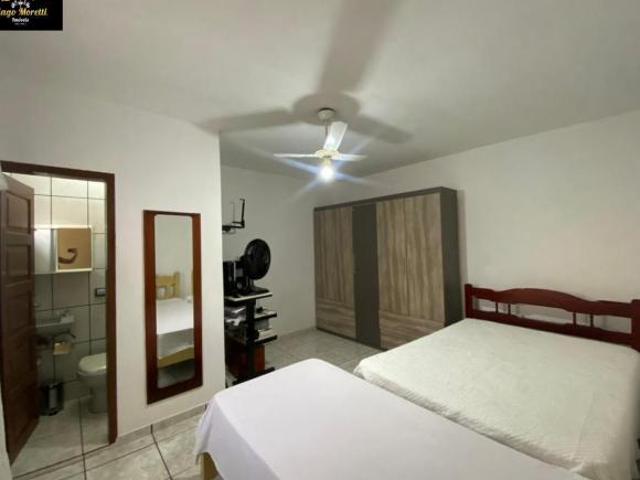 CASA À VENDA