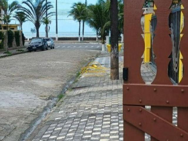 Casa a venda, 50m da Praia | 2 Dorm Suíte | Reformada | Aceita Carro, Mongaguá