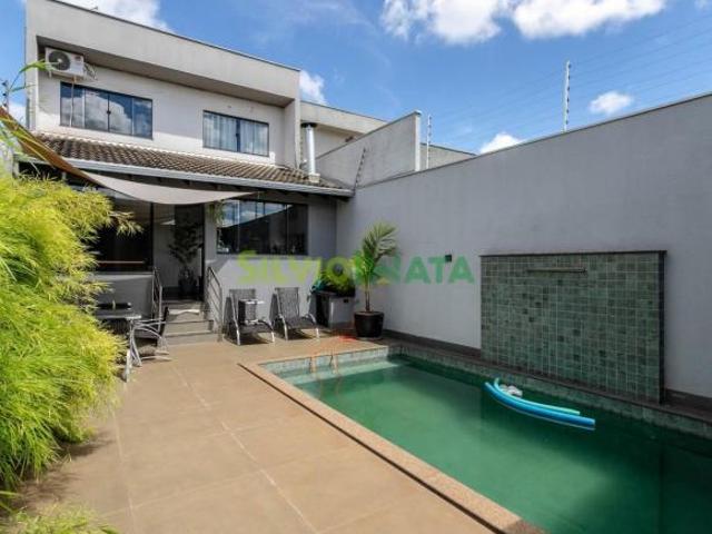 Casa à venda