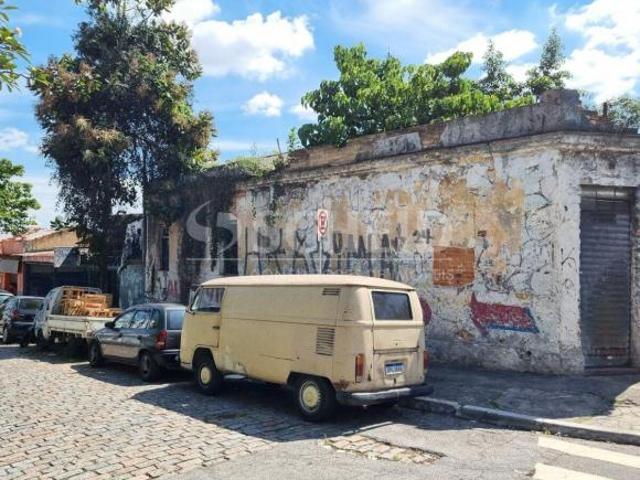 CASA A VENDA