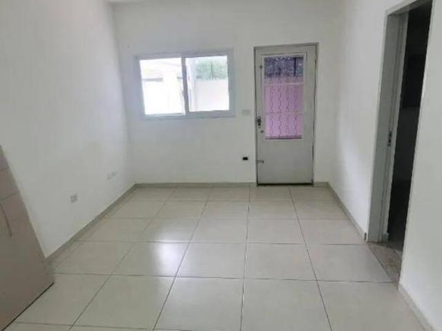 Casa à Venda 5 Quartos, 111m², 2 banheiros, Jd. Uirá São José dos Campos