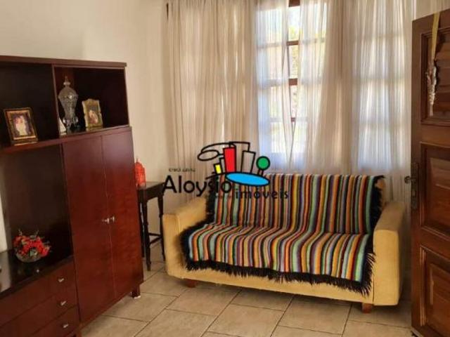 Casa à venda, 5 quartos, 1 suíte, 3 vagas, Chácara do Paiva Sete Lagoas/MG