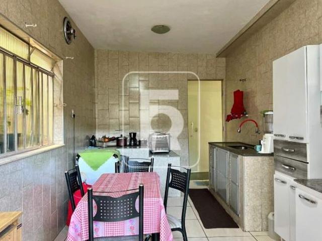 Casa à venda, 5 quartos, 1 suíte, 2 vagas, Rezende Conselheiro Lafaiete/MG