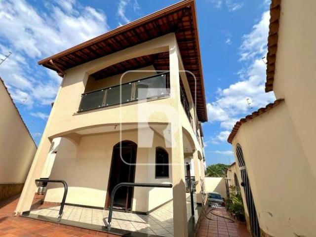 Casa à venda, 5 quartos, 1 suíte, 4 vagas, Manoel Corrêa Conselheiro Lafaiete/MG