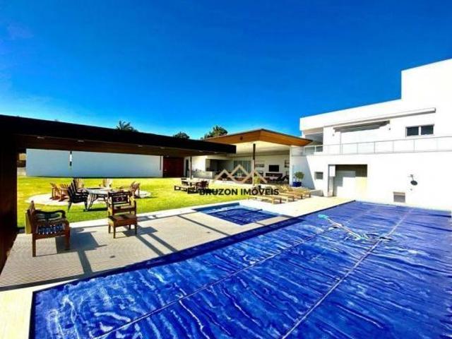 CASA A VENDA, 5 QUARTOS, 2.000M²A.T, 960M²A.C, R$ 8.500,000,00 CONDOMÍNIO PORTAL JAPY JACARÉ C