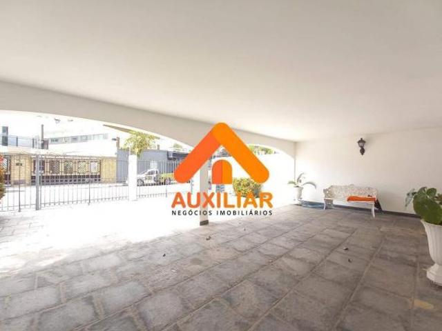 Casa à venda, 5 quartos, 2 suítes, 4 vagas, Ponta da Praia Santos/SP