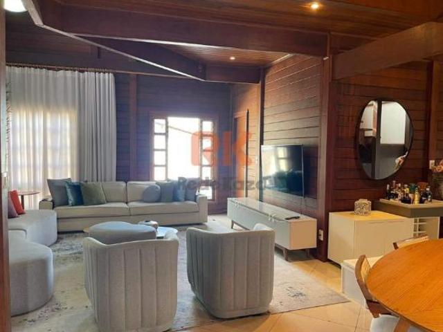 Casa à venda, 5 quartos, 2 suítes, 8 vagas, São Luiz Belo Horizonte/MG