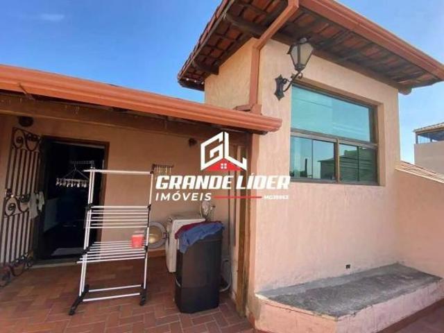 Casa à venda, 5 quartos, 3 suítes, 2 vagas, Três Barras Contagem/MG