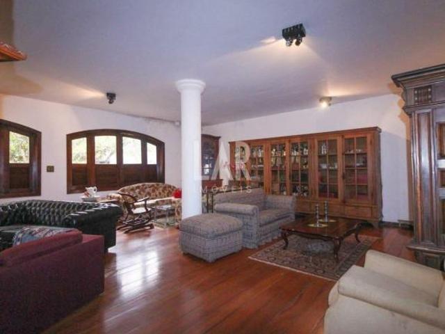 Casa à venda, 5 quartos, 3 suítes, 3 vagas, Belvedere Belo Horizonte/MG